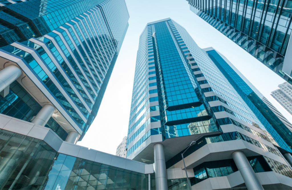 Commercial Real Estate Solution - Moody's CRE