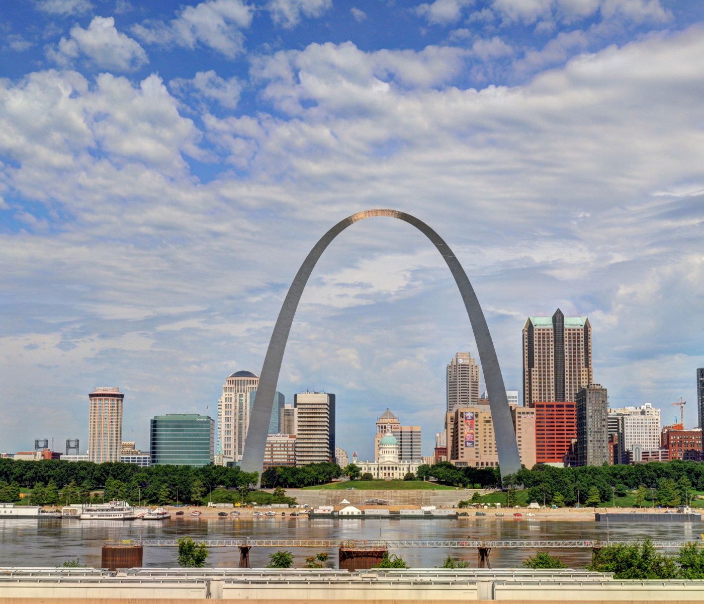 St. Louis Commercial Real Estate in 6 Graphs - Moody's CRE